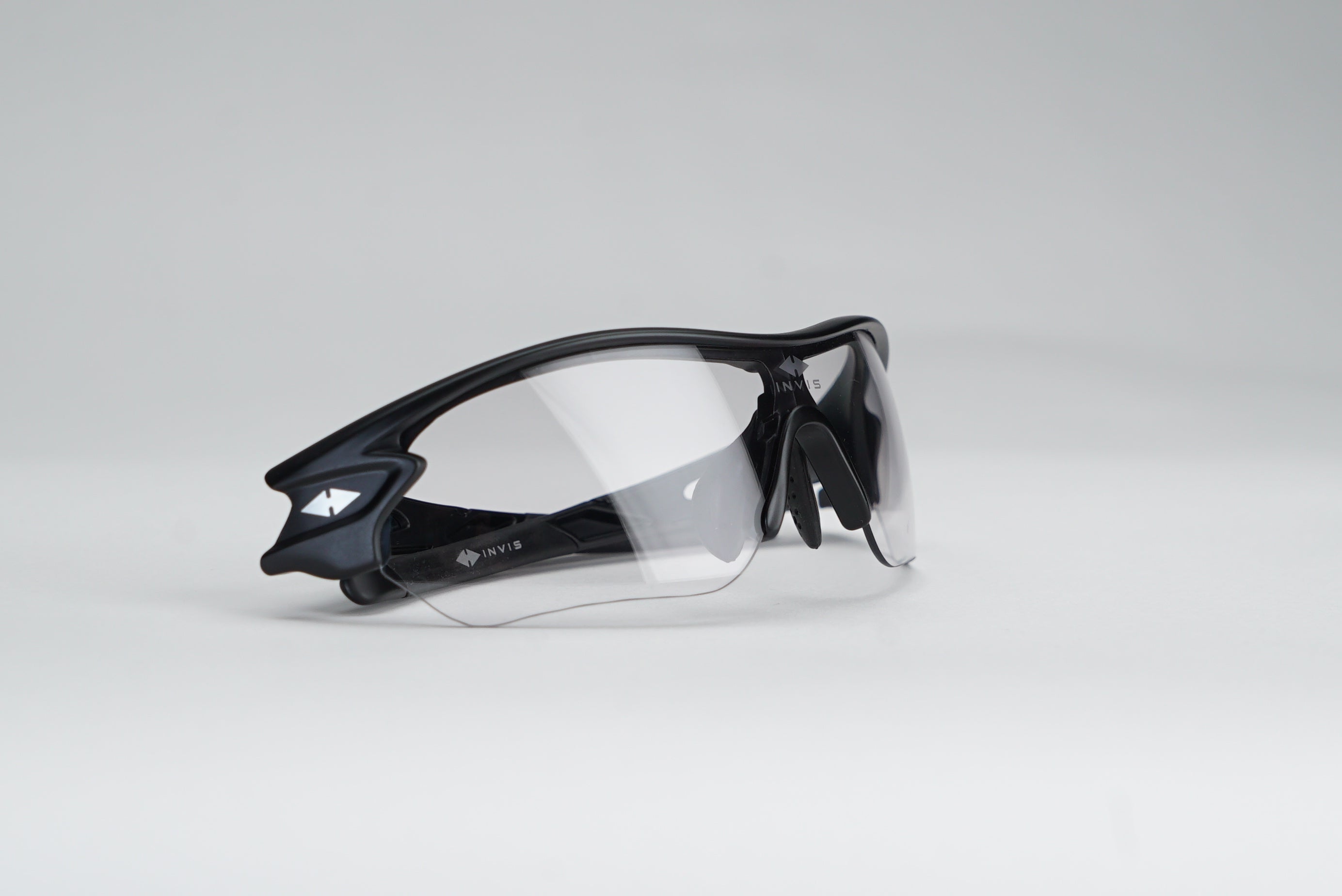 Photochromic Sunglasses by Invis | Ultra Fast Transition Sunglasses ...