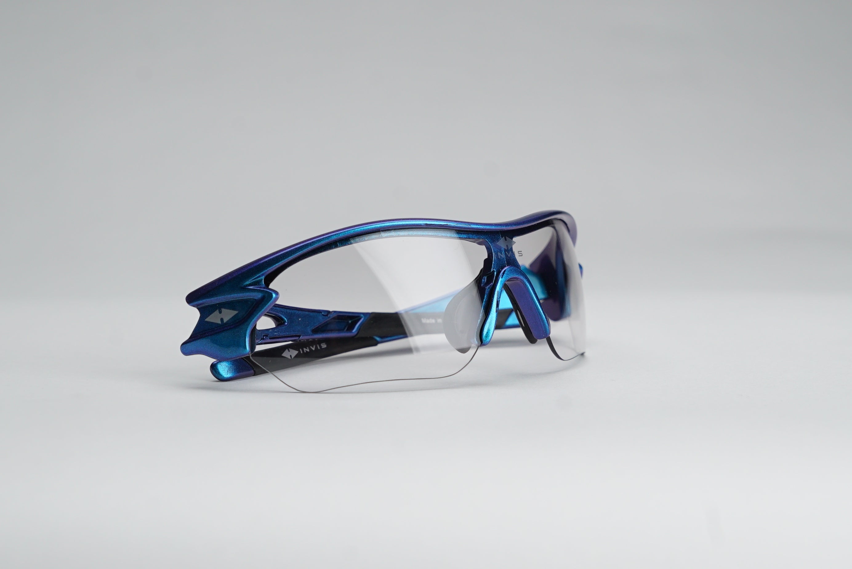 Photochromic Sunglasses by Invis | Ultra Fast Transition Sunglasses ...