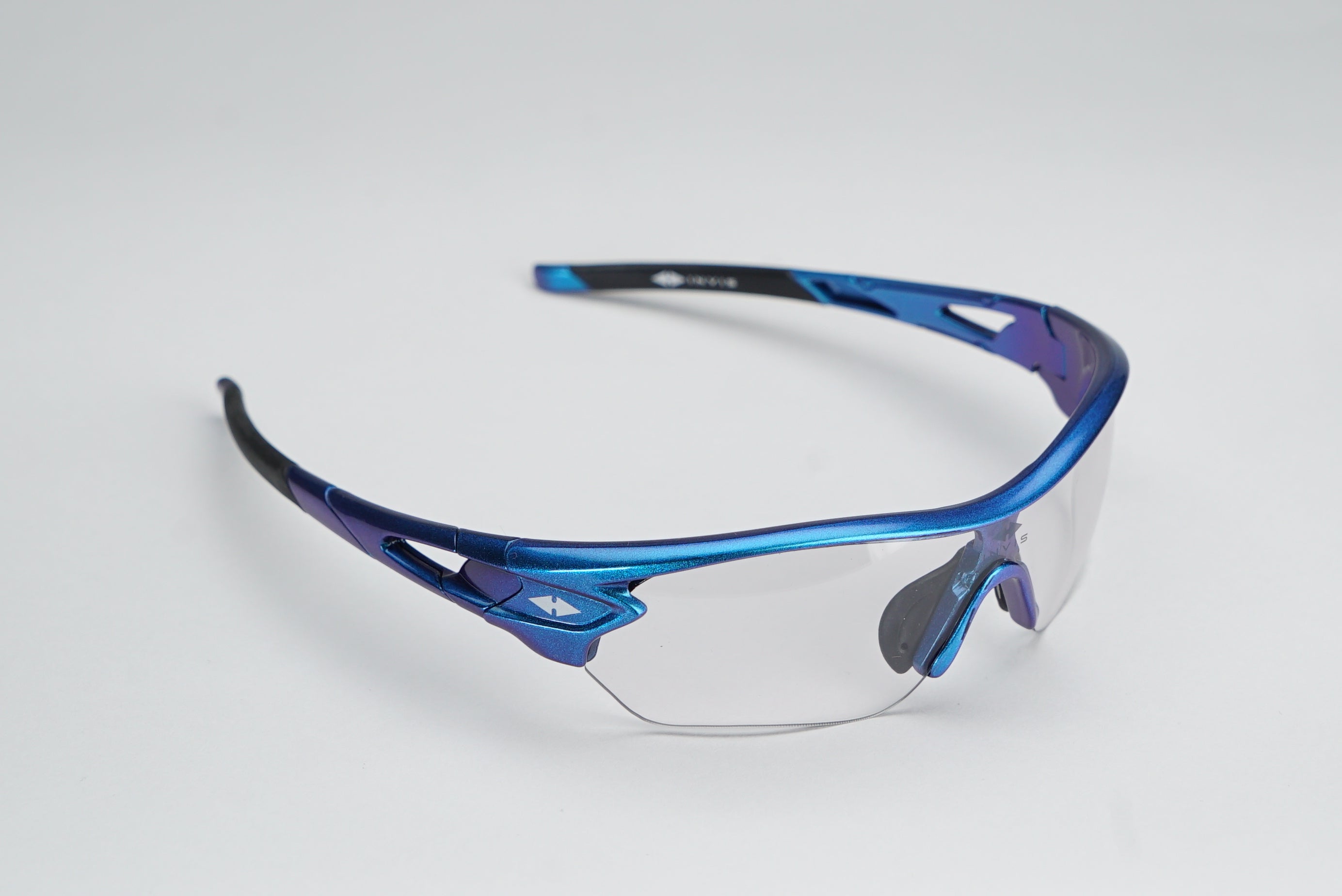 Photochromic Sunglasses by Invis | Ultra Fast Transition Sunglasses ...